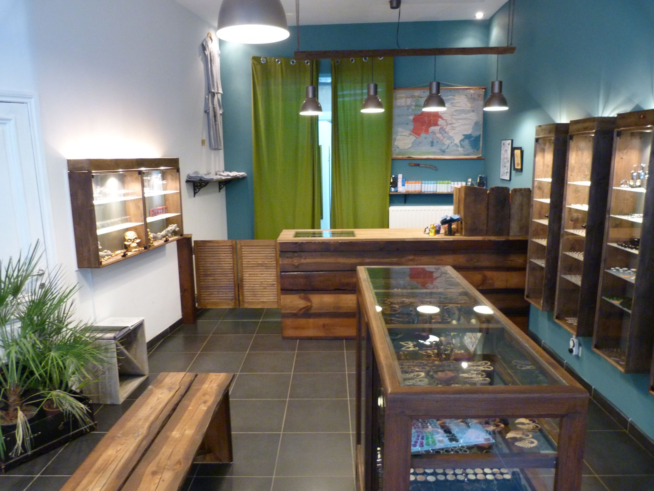 Home - pirate piercing